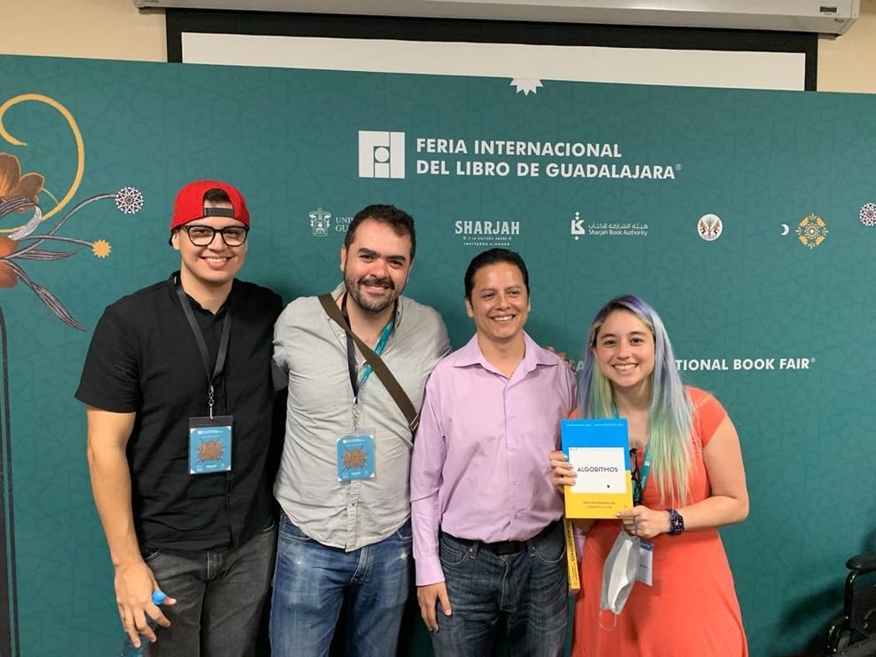 Conoce al Ing. David Esparza, pilar fundamental en programación competitiva